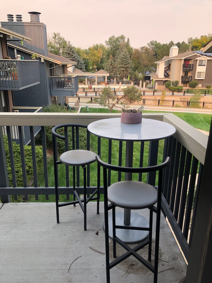 Comfortable 2 Bedroom Condo In Boulder - Boulder, CO