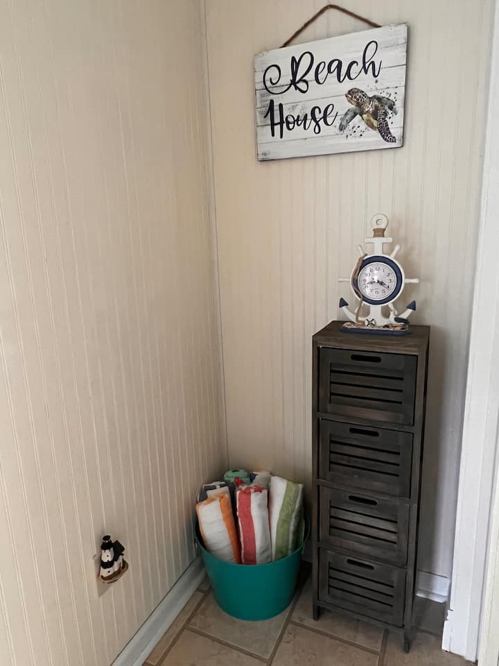 Coastal Cottage In Kill Devil Hills - Kitty Hawk, NC