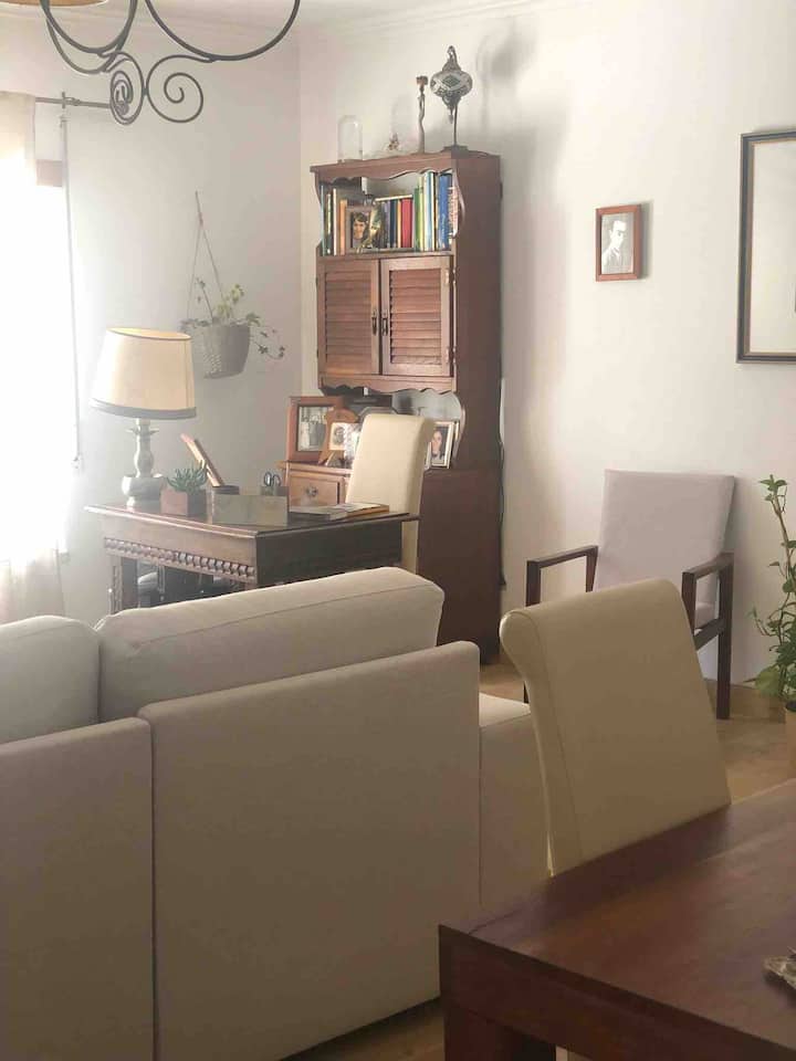 Bright And Cosy Room - Isla Canela