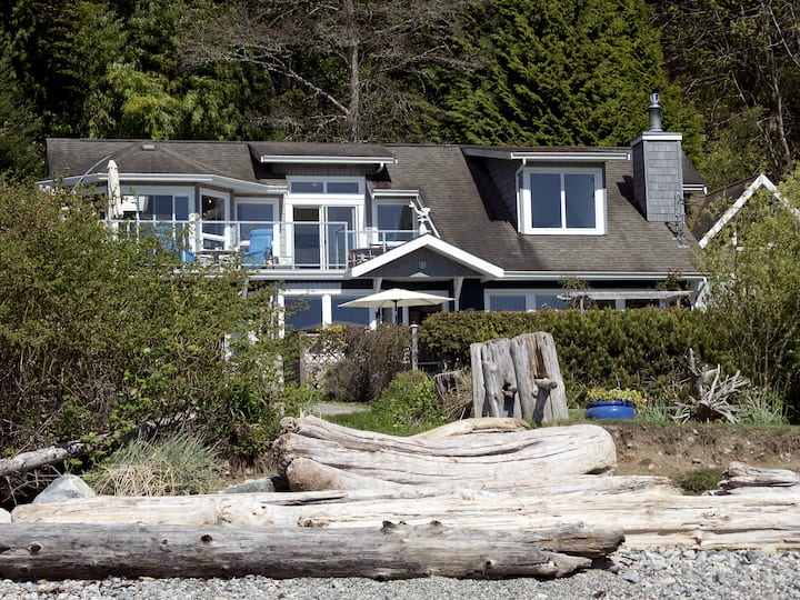 Beautiful Beach House - Inquire For Monthly Rates - Gibsons