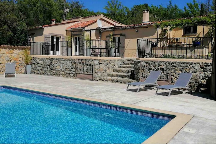 Villa à Proximité Du Château Christian Dior - Montauroux