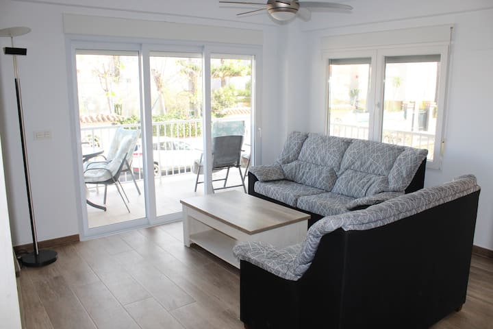 Apartamento Con Vistas A La Playa En Santa Pola. - Santa Pola