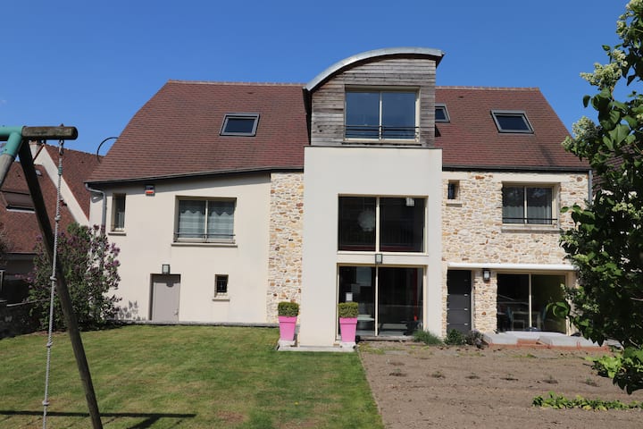 Disney-paris Duplex - 2 Chambres - 70m² -Jardin - Lognes