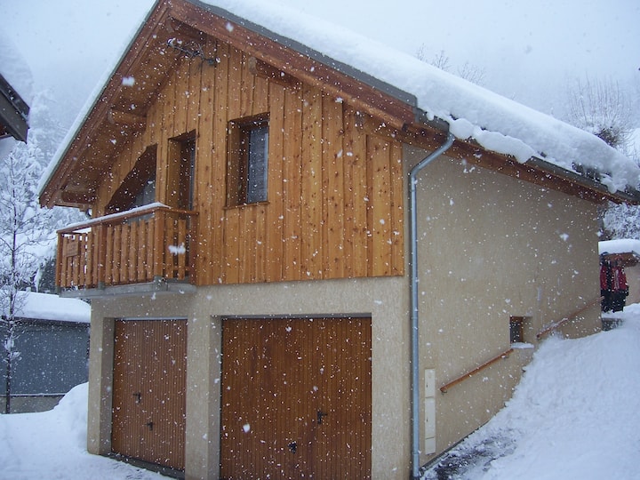 Petit Chalet 4 Pers. à Serre-chevalier Vallée 1350 - Briançon