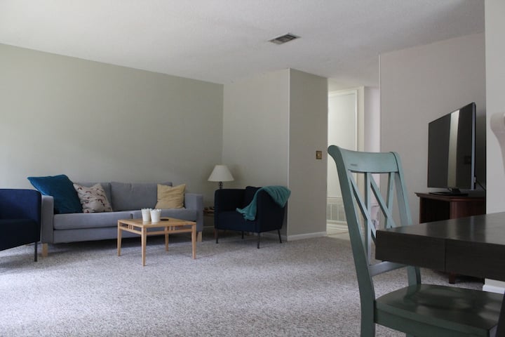 Stay-in' - Tallahassee, FL