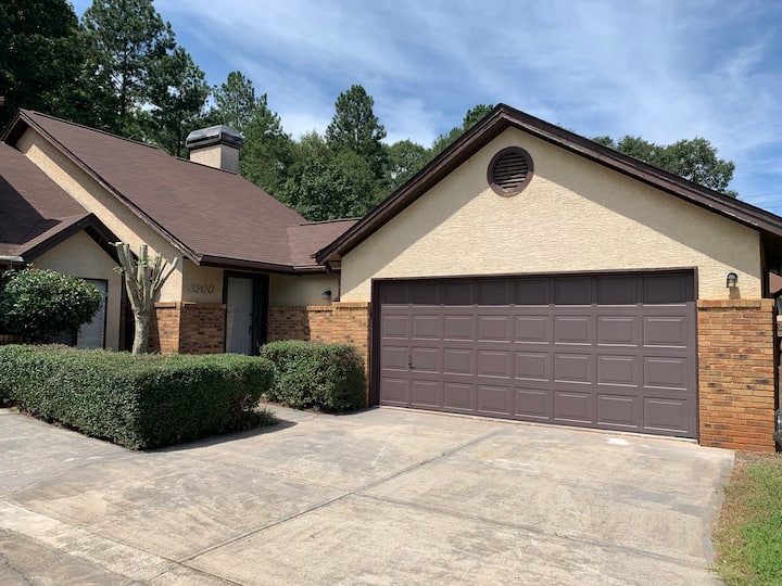 The Tiny House 🏡 - Conyers, GA