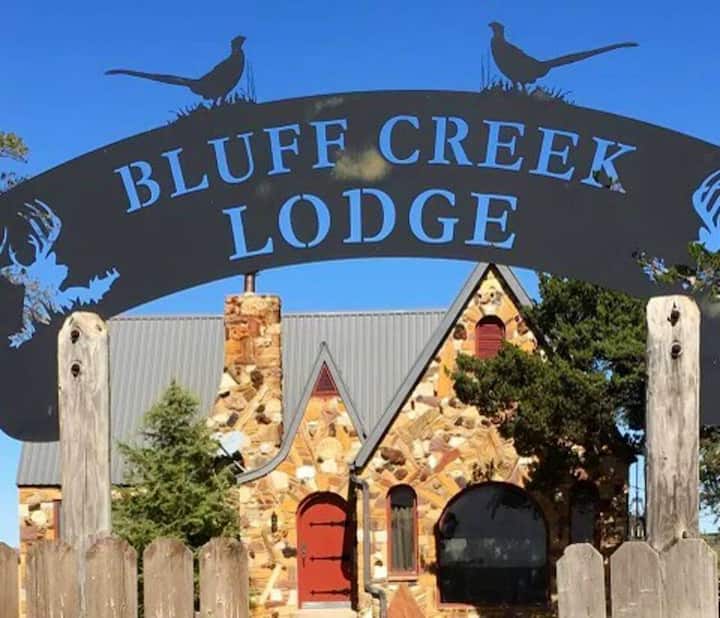 Bluff Creek Lodge. - Fuqua Lake, OK