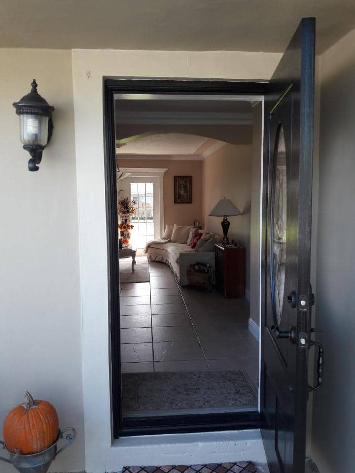 Quaint Spanish Colonial  House - Florida City, FL