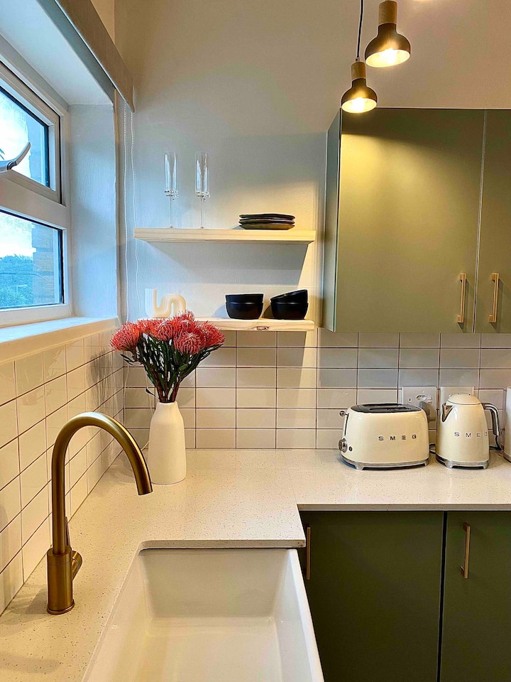 Cosy With Beautiful Views - Fokváros