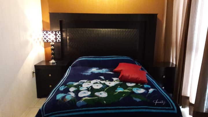 Cómodo Departamento En Residencial San Joaquín - Zamora