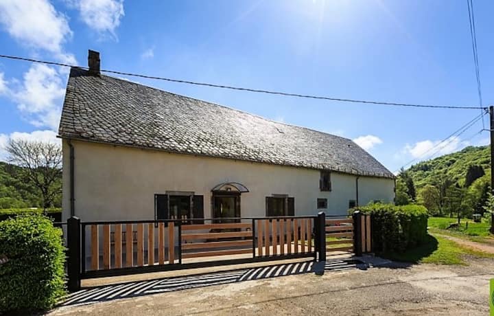 Fermette Auvergnate - La Tour-d'Auvergne