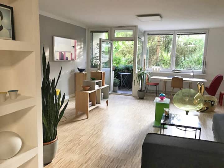 West Berlin Beautiful Modern Apartment - Berlin Tegel Airport (TXL)