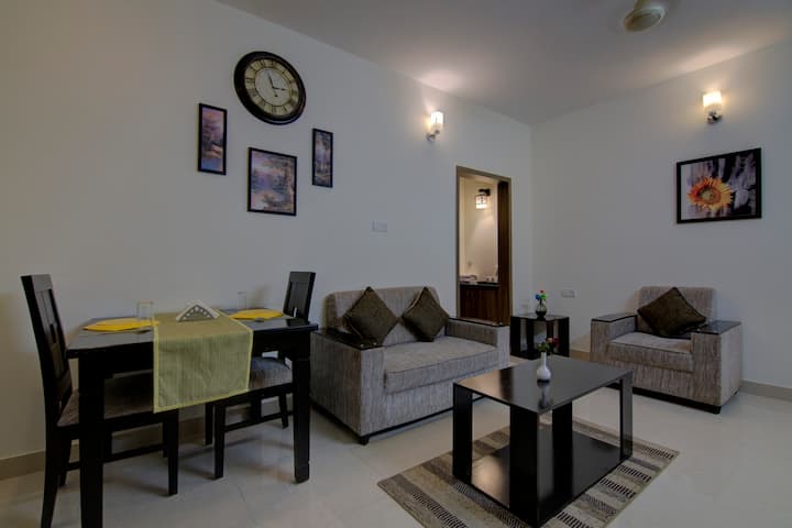 1bhk Serviced Apartment With Kitchen Facilities - Bangalore