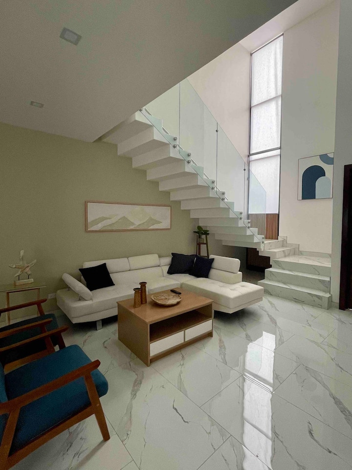 Beautiful House | Jacuzzi Spa | 3 Br 2.5 Ba | A/c - Ensenada