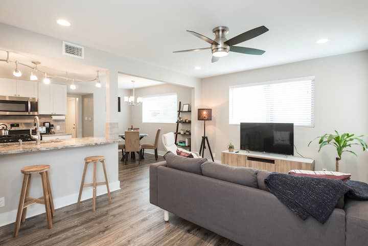Modern 3br/3b: 10 Mins To Downtown & Airport - Austin, TX