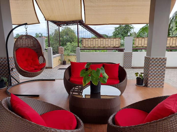 Room Accommodation Near Phil Arena (Family R#1) - Santa Maria