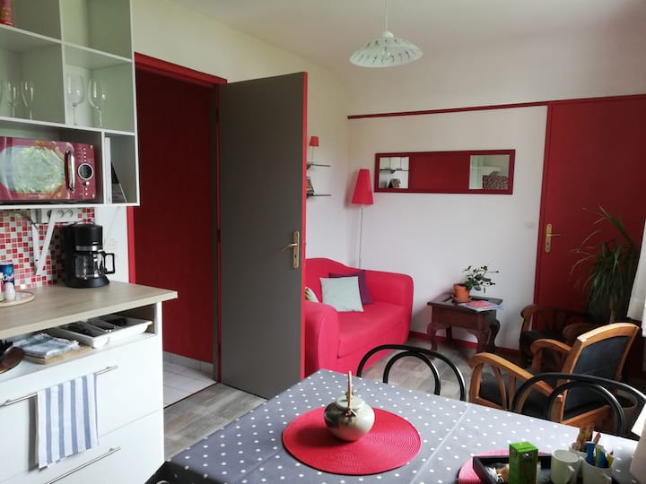 Logement Indépendant Avec Cuisine/salle De Bain - Le Rheu