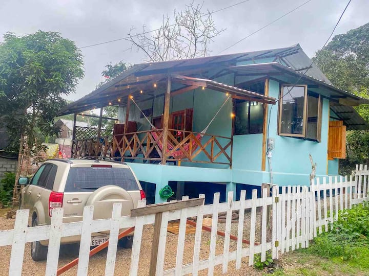 Casa Vacacional Playa Olón Entre El Mar Y  Montaña - Ecuador