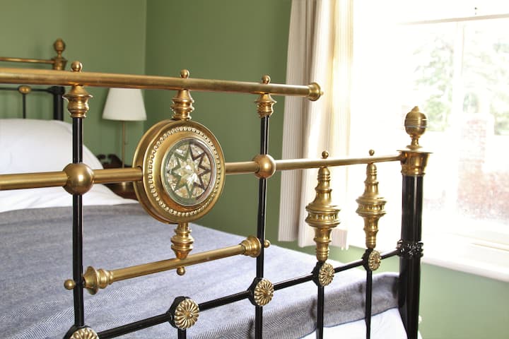 The Servants' Quarters, An Edwardian Gem. - Leominster