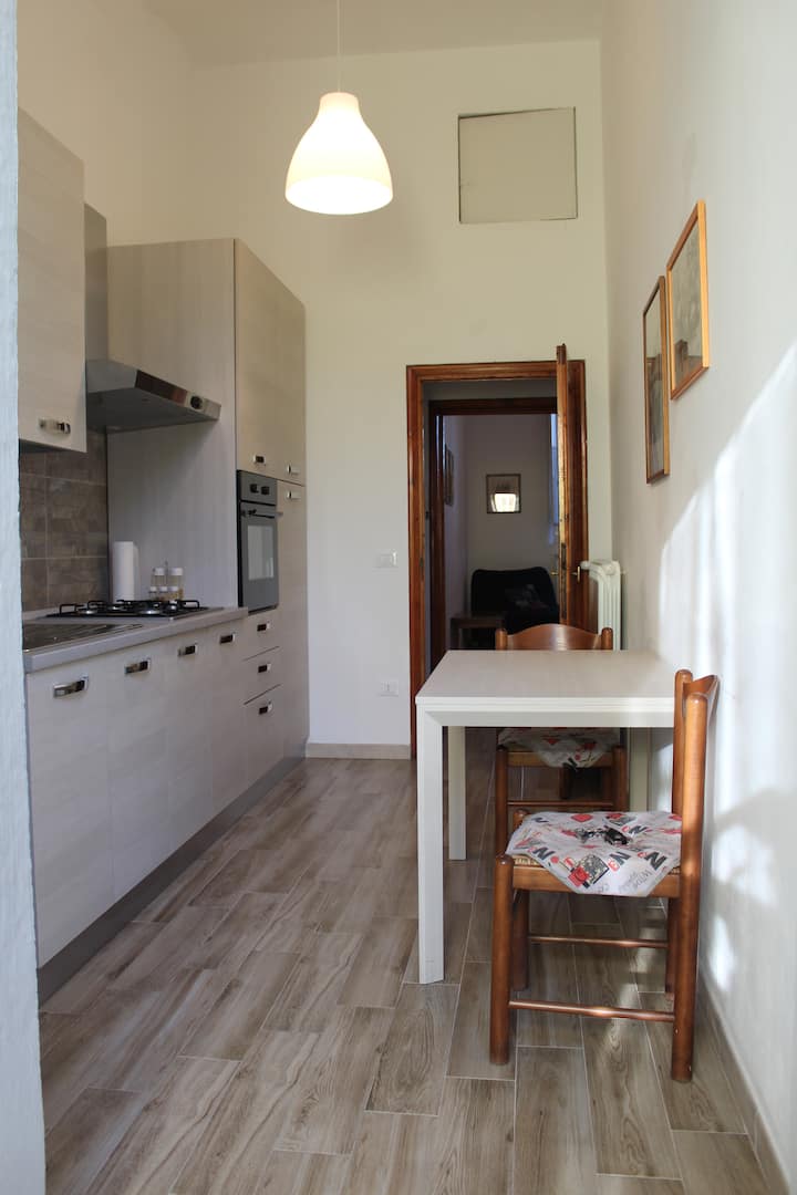 Apartamento Rifredi Careggi, Simple Y Elegante Apt Cerca De Tramvia - Prato
