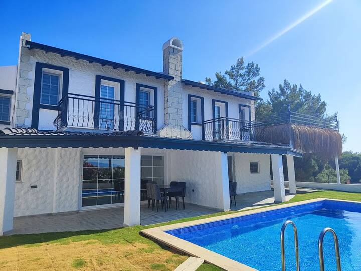 Deniz, Havuz, Orman Anlaşmalı öZel Plaj - Ilıca