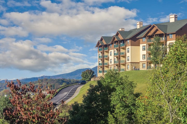 Club Wyndham Smoky Mountains Three-bedroom-condo - Sevierville, TN