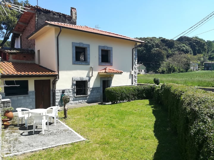 Casa Rural (Alquiler íNtegro) La Huera Para 4 Personas - Playa San Martín