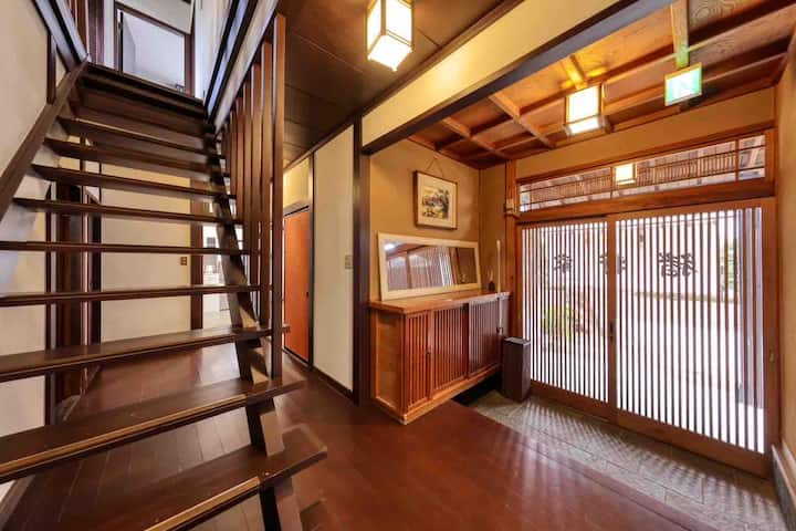 河口湖駅/徒歩3min/畳和室/最大13名/igariya - 河口湖