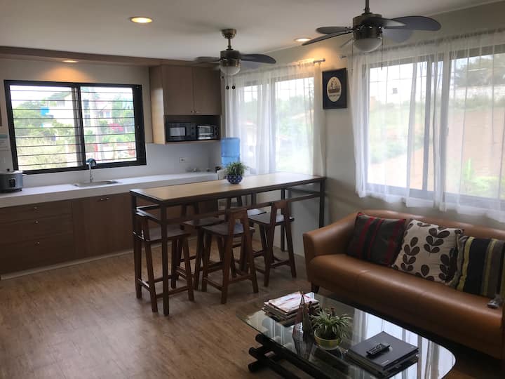 1 Bedroom House (2 Single Beds) - Tagaytay City