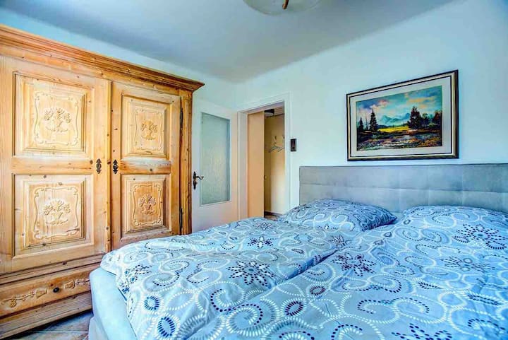 Schön Gelegene , Ruhige Wohnung Am Rhein - Mannheim