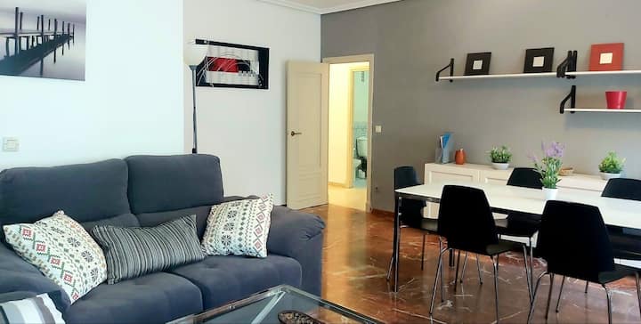 Espacioso Apartamento Entero, Centro De Sevilla - Seville