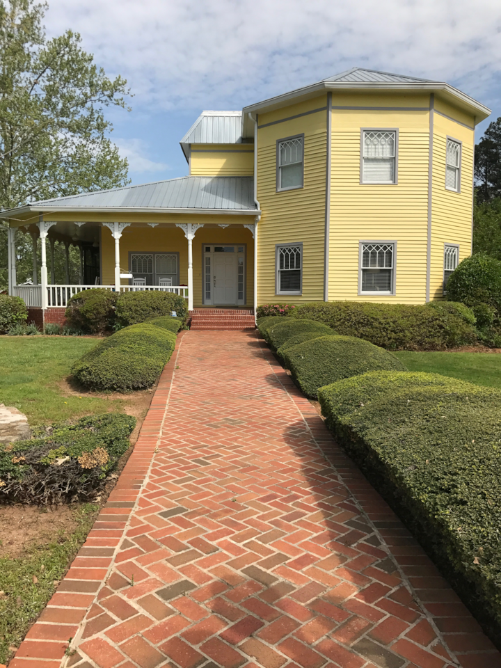 Comfy Oasis - Smyrna, GA