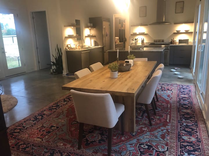 Good Life Room - Aiken, SC