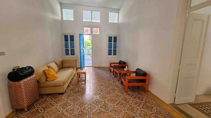 French Quartier Heritage Flat W/ Patio - Beirut
