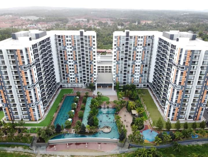 Jizies Holiday Suite @ Balok
Kuantan - Tanjung Rhu