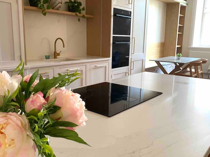 Luxury 2br Apartment + Parking Central Winchester - ハンプシャー