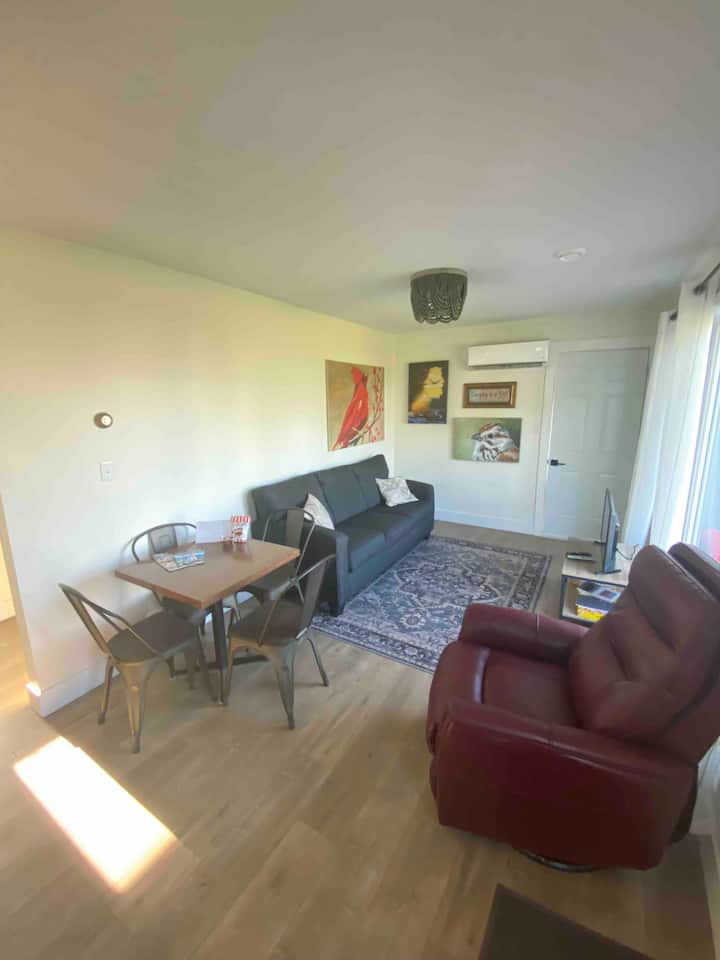 Cozy Cottage In Cornwall - Charlottetown