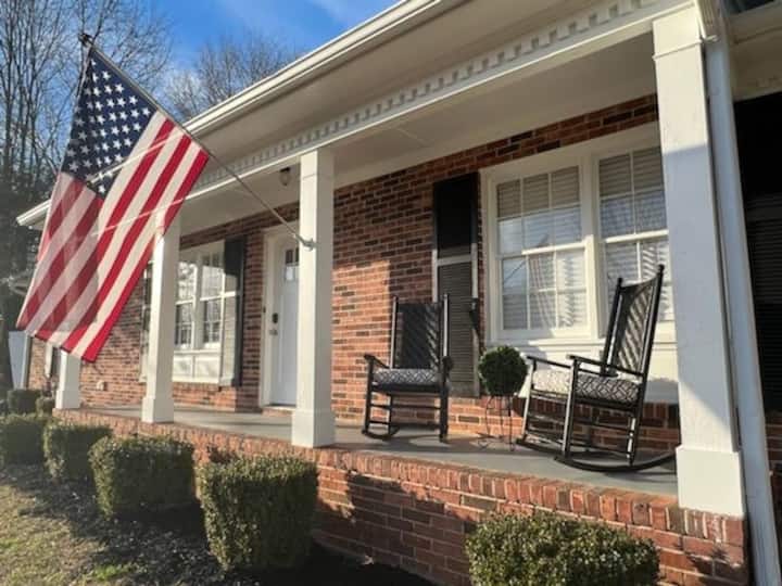 Home Sweet Greer 3 Br Near Airport Bmw & Downtown - Greer, SC