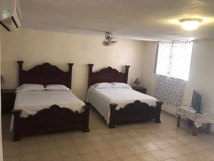Boutique Hotel With Vista Views And Amenities - Puerto Príncipe