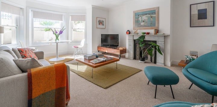 Stylish Apartment In A Great Location Near The Sea - Hastings Beach