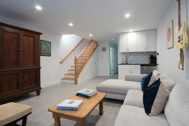 Newly Remodeled Ground Floor Guest Suite - Washington, DC