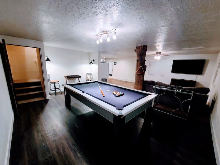1 Block From Hot Pools & Main St! Pool Table! - Lava Hot Springs, ID