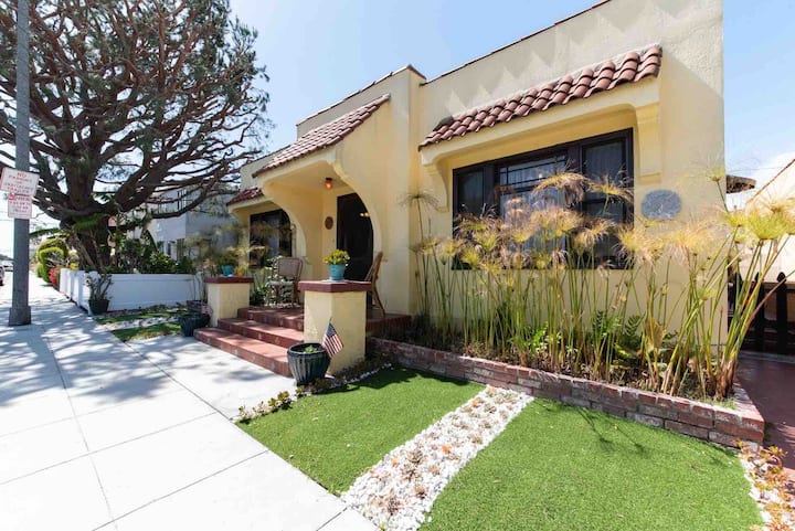 1920s Bungalow By The Sea #1 - Long Beach, CA