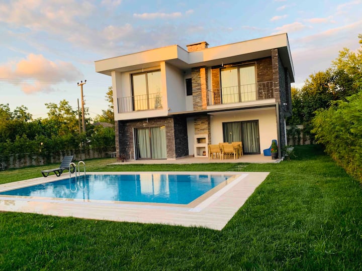 Sapanca Riverside Deluxe Havuzlu Villa-aura - Sapanca