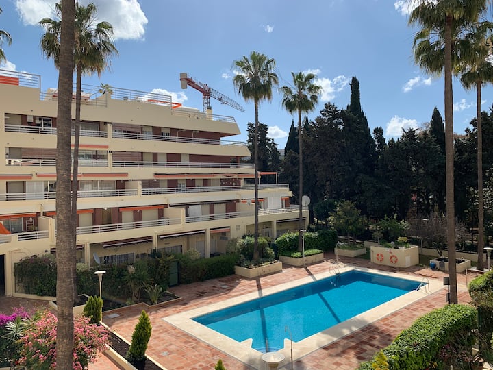 Parque Marbella 81b Central Loft With Pool + Wi-fi - Marbella