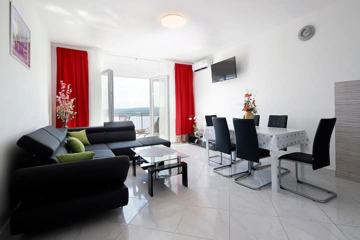 Apartman Mauro Na 2. Katu - Crikvenica
