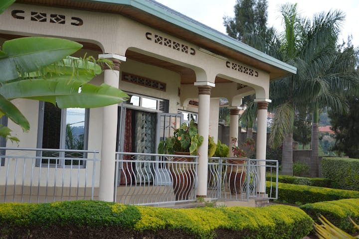 The Beautiful Garden Villa - Kigali