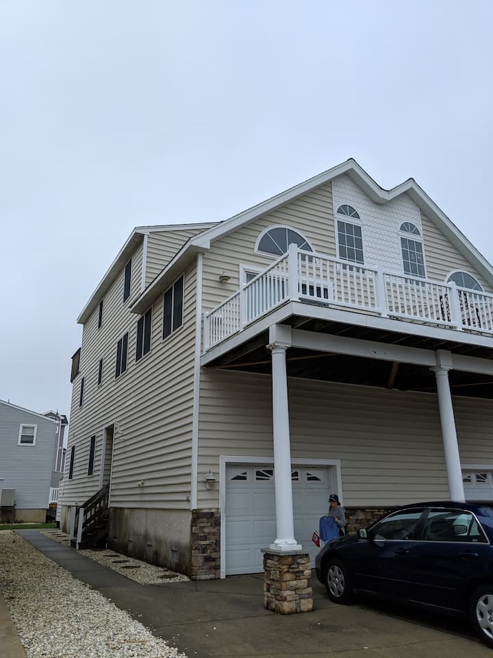 * Walk To All* Pets Welcome! 5 Bedrooms - Belleplain State Forest, Woodbine