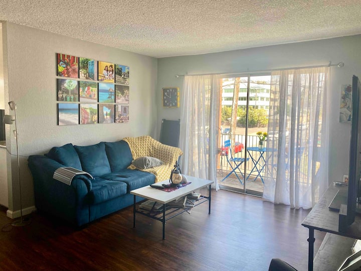680 Sq Ft Condo 10 Miles East Downtown San Diego - Skyline - San Diego