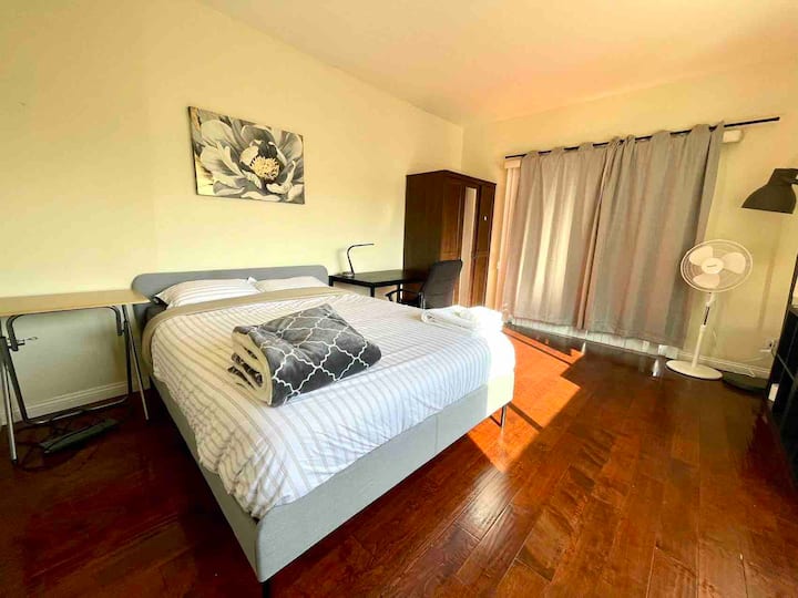 Stylish Cozy Room In Pasadena -